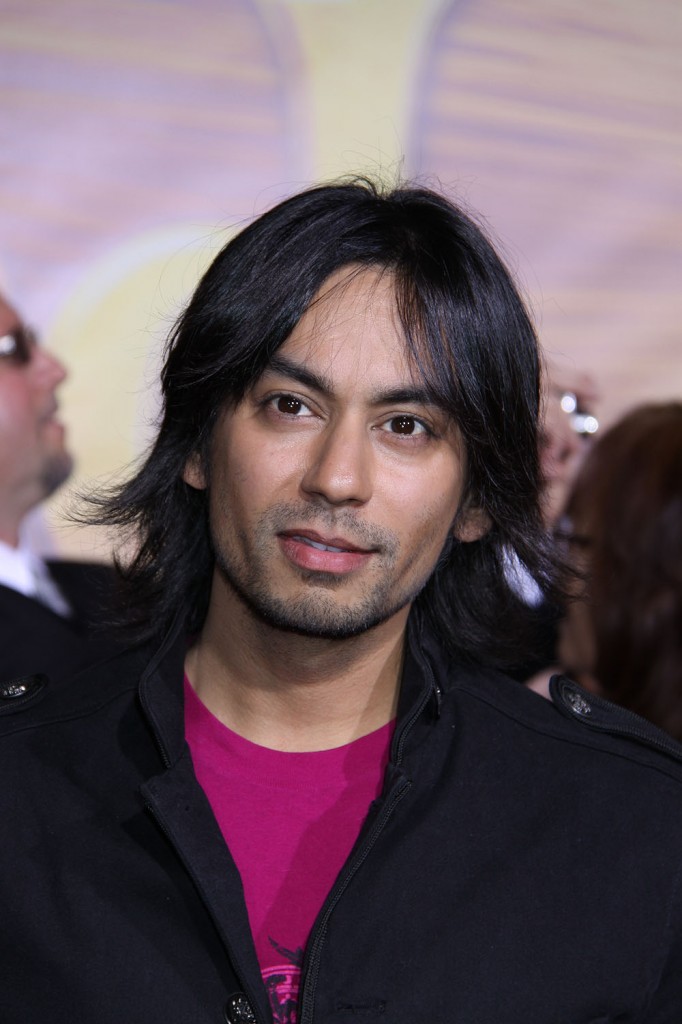 Exclusive Interview: CHUCK star Vik Sahay on five years of being Lester ...