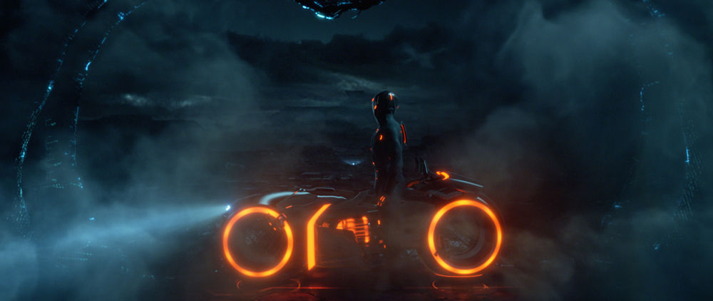Exclusive Interview: Bruce Boxleitner fires up his Disc drive for TRON ...
