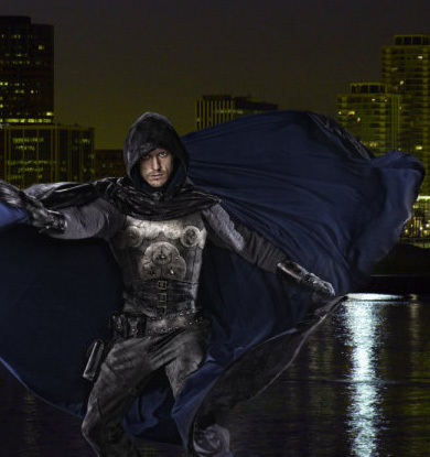 TV Review: THE CAPE – Season 1 – ‘Pilot’ – Series Premiere - Assignment X