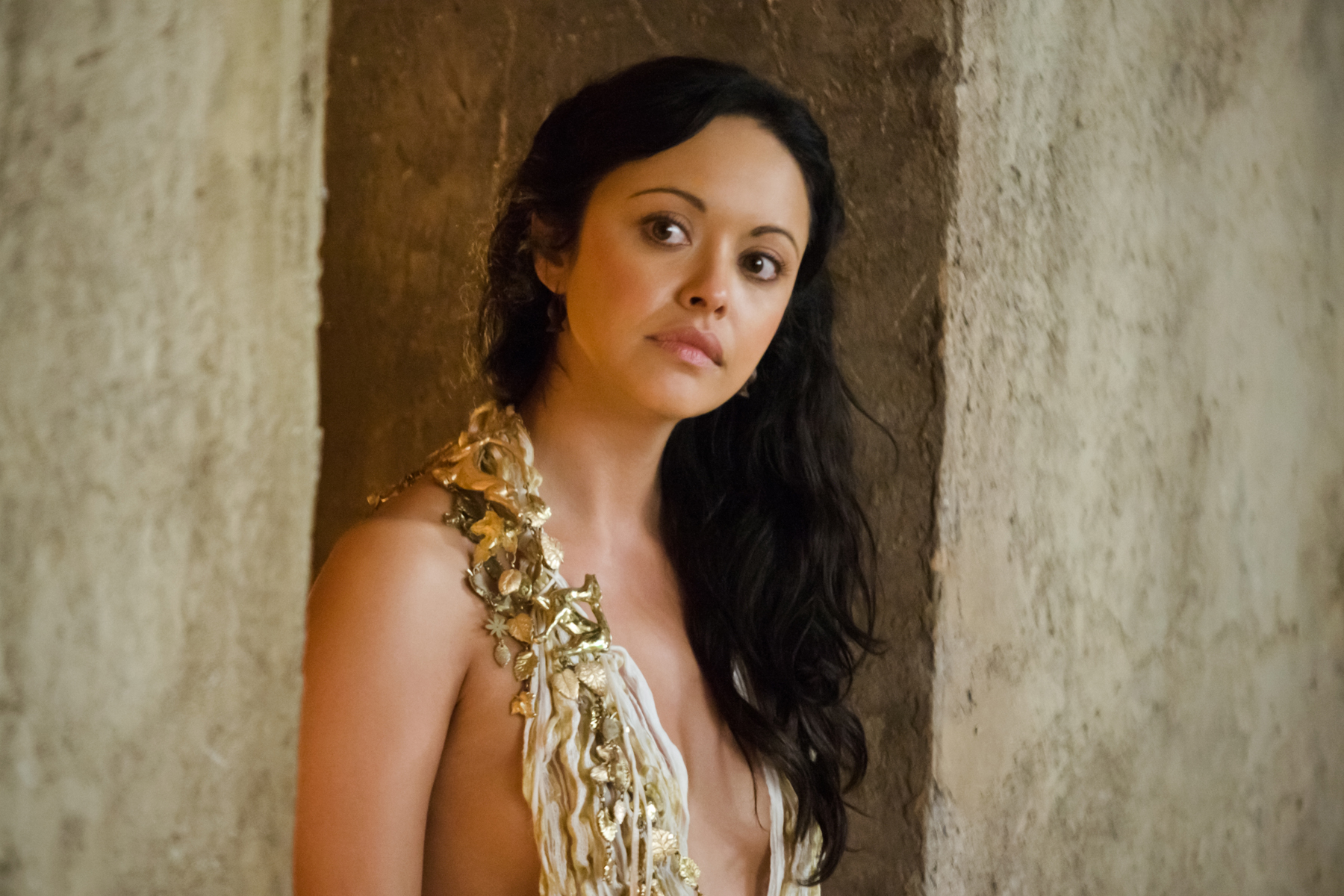 TV Review: SPARTACUS: GODS OF THE ARENA – “The Bitter End” - Assignment X