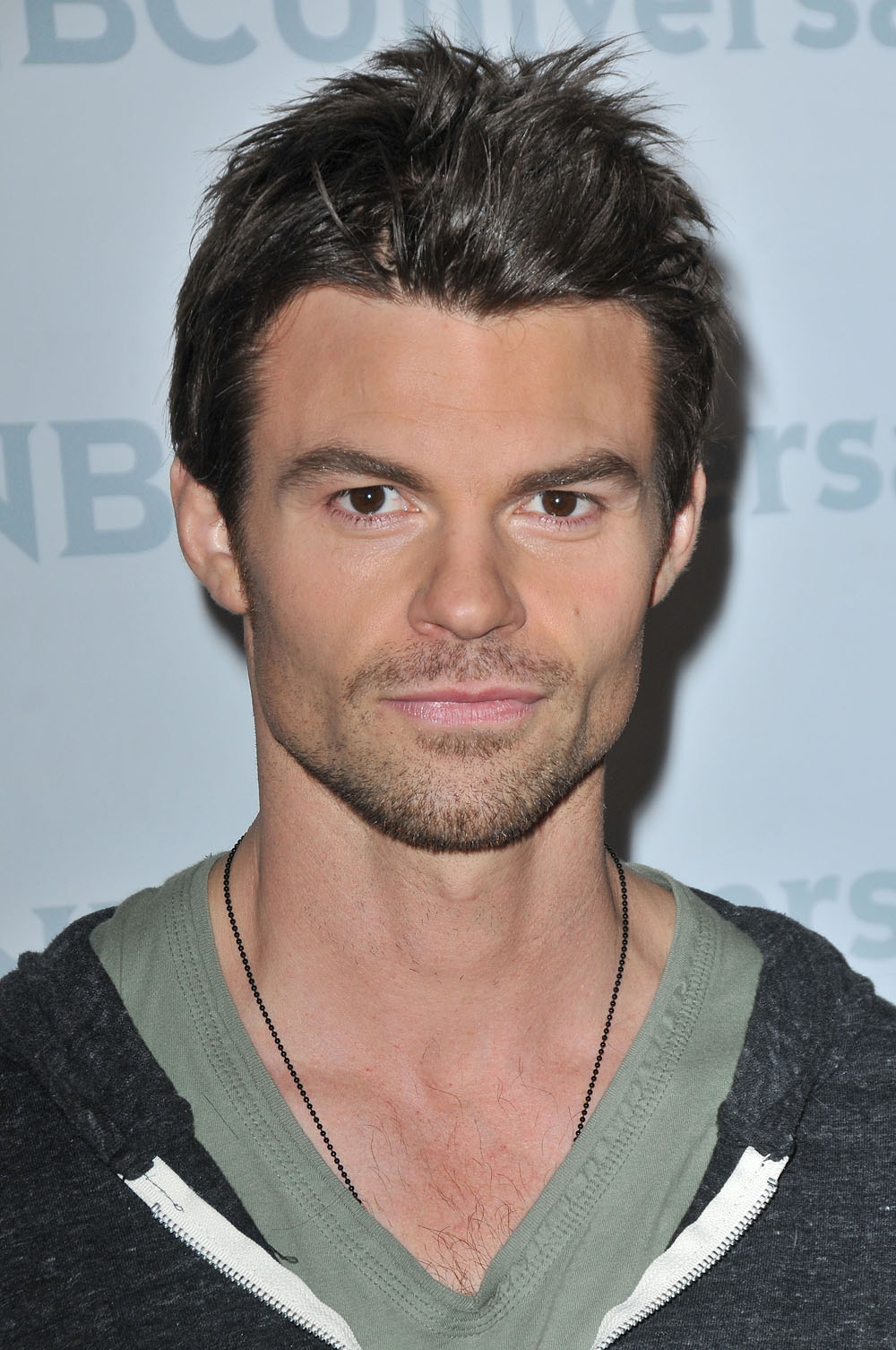 Exclusive Interview: Daniel Gillies talks THE VAMPIRE DIARIES and new ...