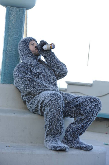 TV Review: WILFRED – Season 2 – “Dignity” - Assignment X