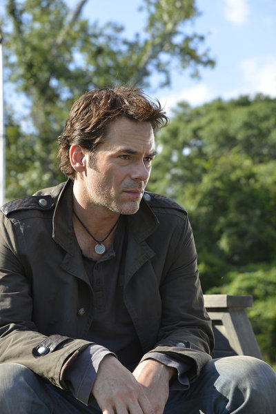 Billy Burke Twilight