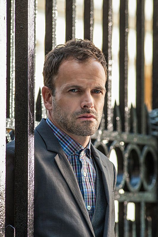 Interview: Robert Doherty on ELEMENTARY Season 2 - Assignment X