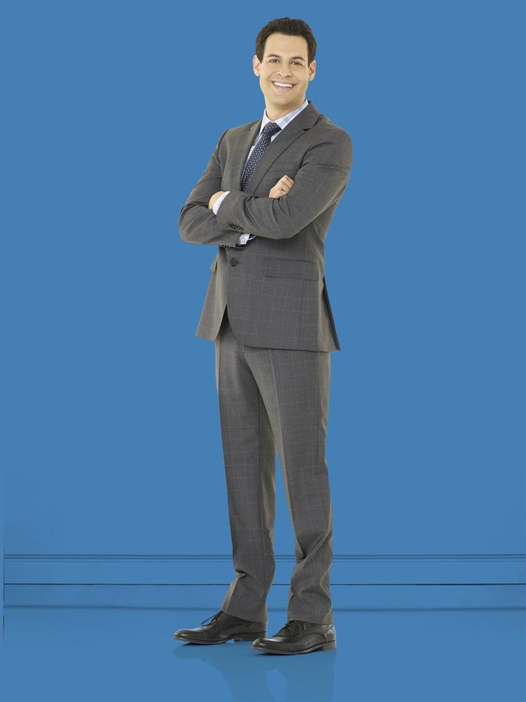 Actor Andrew Leeds chats CRISTELA and BONES – Exclusive Interview ...